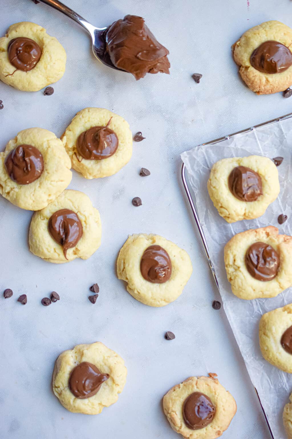 Chewy Nutella Thumbprint Cookies - Lynn's Way of Life