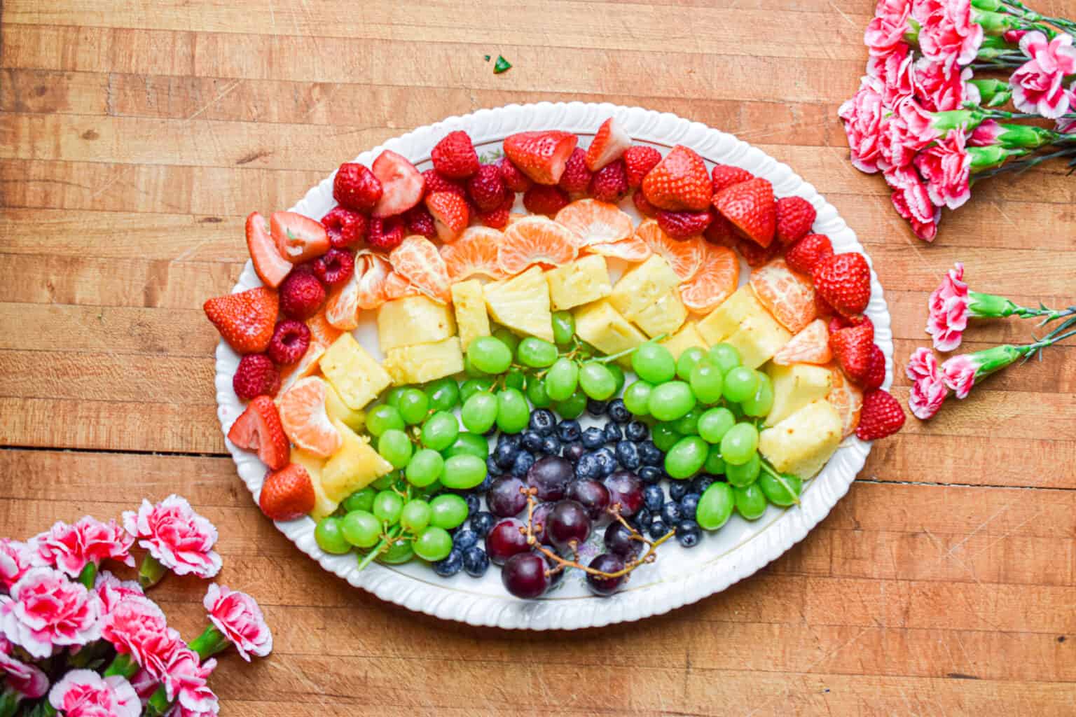 How To Make A Fruit Rainbow Platter - Lynn's Way of Life