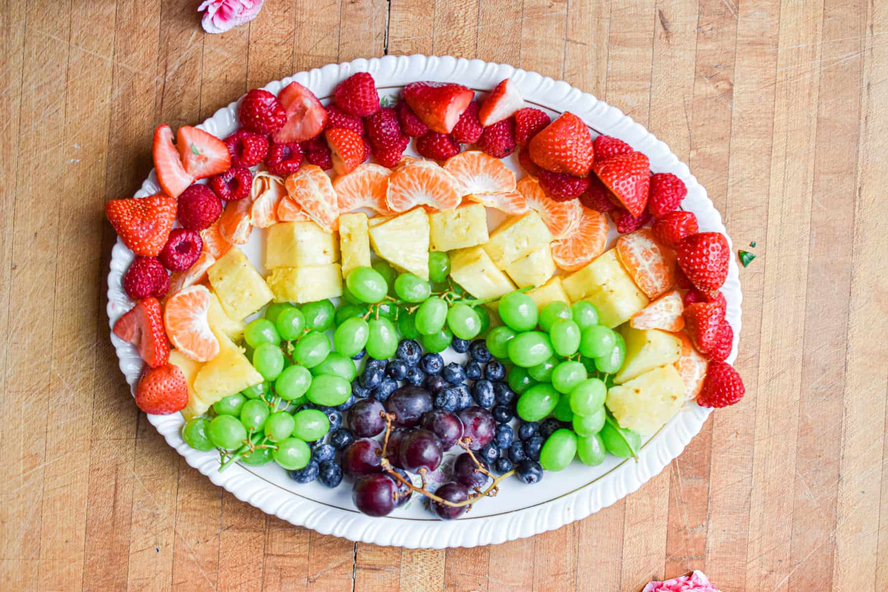 How To Make A Fruit Rainbow Platter - Lynn's Way of Life