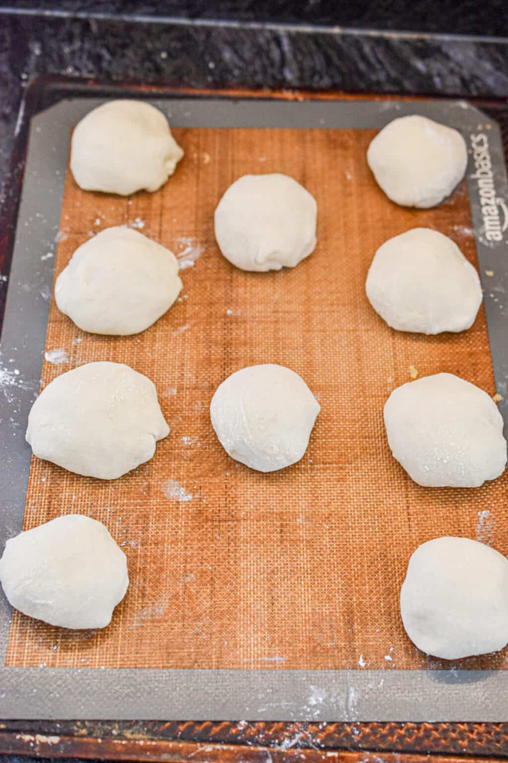 How to Make Instant Pot Dinner Rolls - Lynn's Way of Life