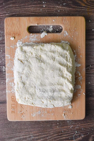 2 Ingredient Biscuits Recipe - Lynn's Way of Life