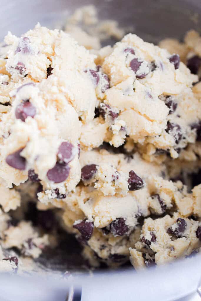Bisquick Chocolate Chip Cookies - Lynn's Way of Life