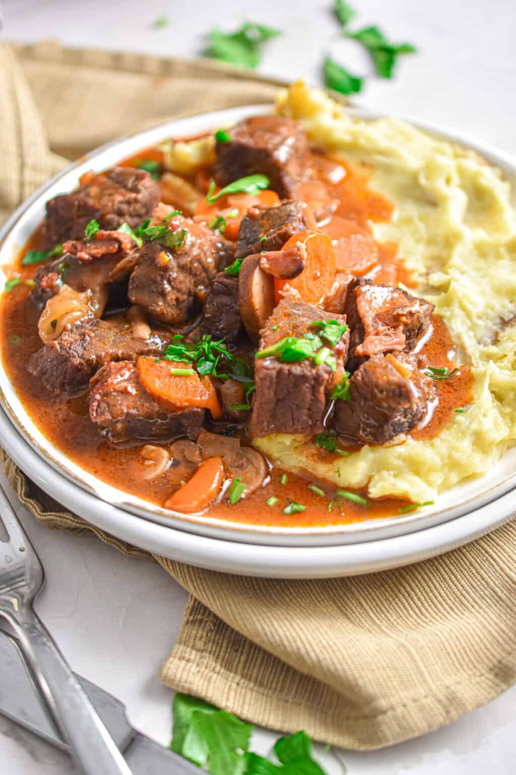 Perfect Instant Pot Beef Bourguignon Recipe 3935